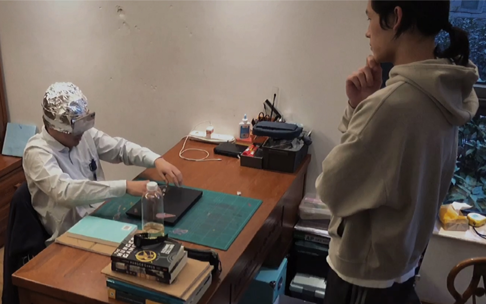 《WITHOUT THINKING》-Performance Art Homework Leon Shi~~_哔哩哔哩_bilibili