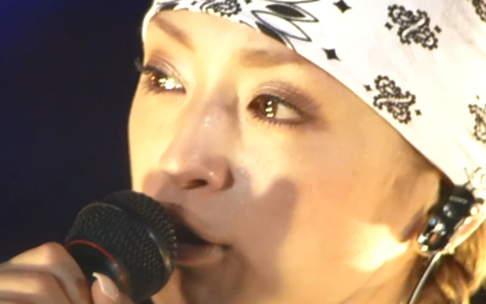 一首几乎AYU每次唱都会泪奔的歌 A Song is Born_哔哩哔哩_bilibili