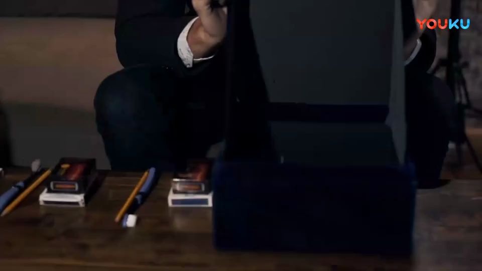 【魔术教学】2018 不可能平衡 balance by joshua jay_哔哩哔哩 (゜-゜)つロ 干杯~-bilibili