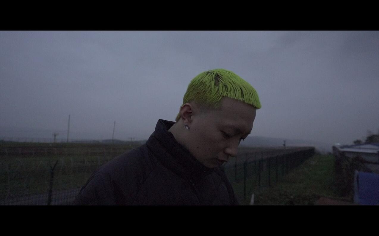 艾志恒Asen - DAY1(Official Music Video) - 哔哩哔哩