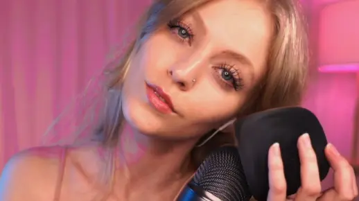 【Katrine_助眠】ASMR 麦克风抽吸 *轻柔而缓慢*（吹气和弹舌）_哔哩哔哩_bilibili