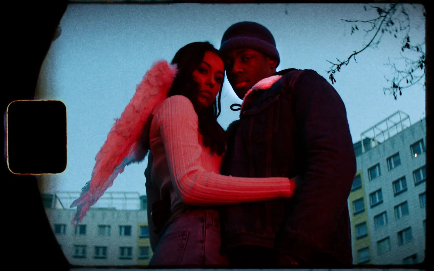 Acidbite - SUPER 8 PACKAGE 4K 8mm 胶片烧伤、爆光、纹理、颗粒污垢和灰尘划痕叠加 - 视频下载 Video Downloader