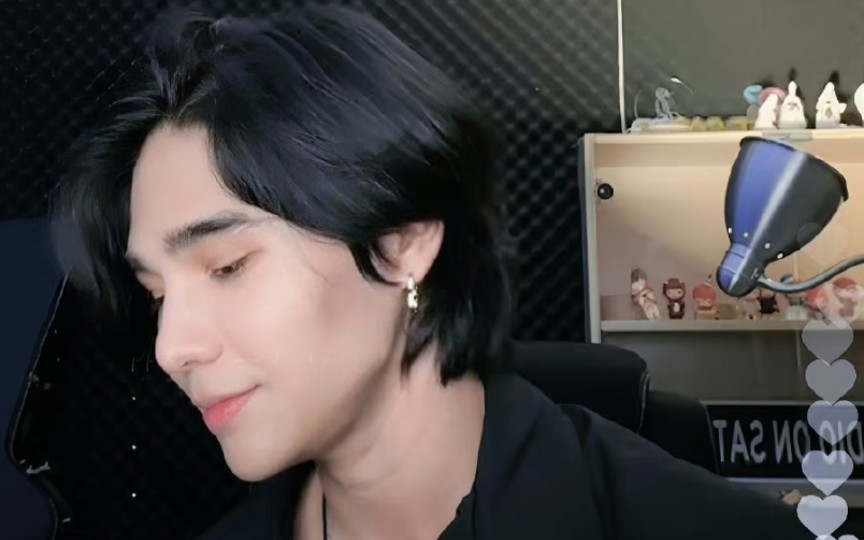 泰国偶像Jeff Satur - Lucid 【官方MV】中泰歌词