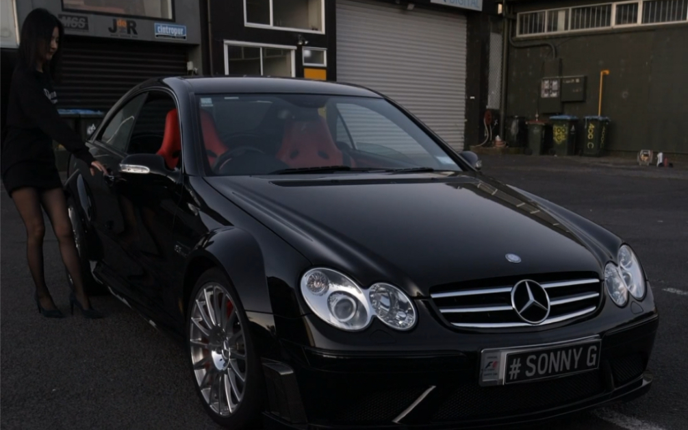 沉浸式看車 梅賽德斯AMG CLK63 F1安全車 黑系列 右舵 紐規 - 哔哩哔哩