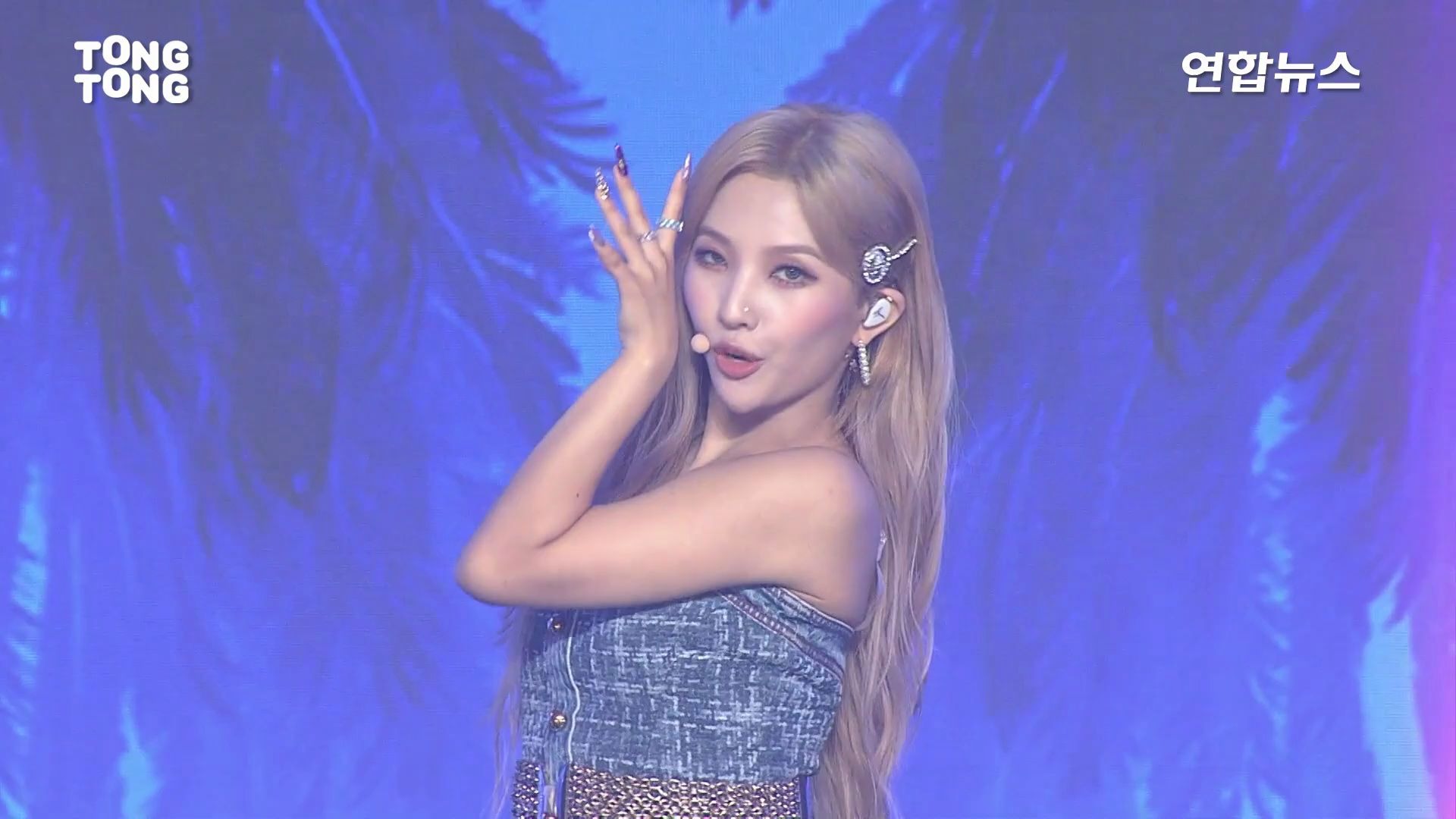 【新单回归首次现场】 (G)I-DLE - DUMDi DUMDi @ Showcase Stage 200803_哔哩哔哩_bilibili