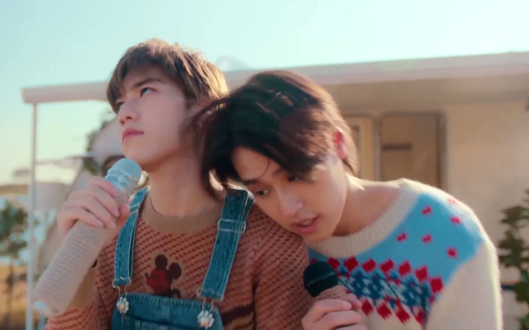 Billkin, PP Krit - ยอม（愿意） | TEAM BKPP With AIS 5G