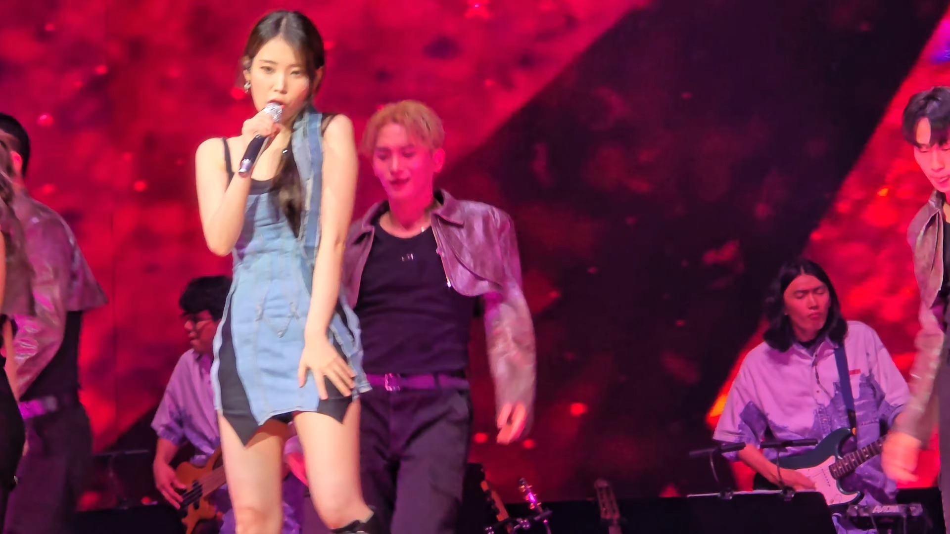 IU - Twenty-three 【Washington DC 2024.07.22 l HEREH World Tour Concert ...