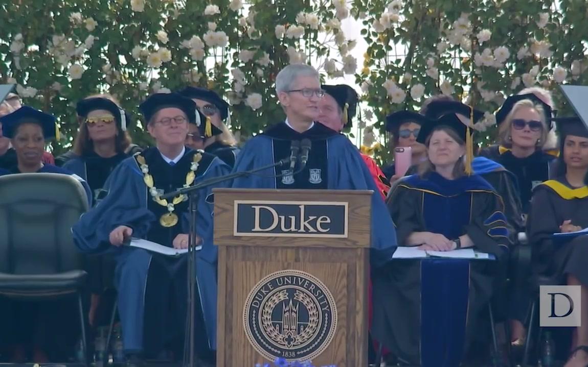 【THC搬运-毕业演讲】杜克大学 库克 苹果Tim Cook_ Be Fearless _ Duke University_哔哩哔哩_bilibili