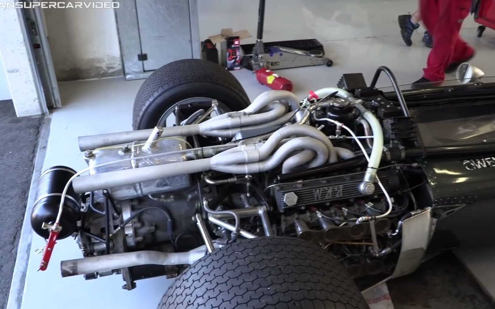 1966年BRM F1的H16缸发动机启动声浪展示 - 3.0L 16-Cylinder, H-Layout Engine_哔哩哔哩_bilibili