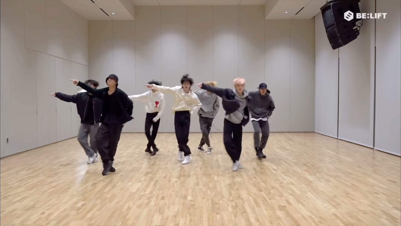 ENHYPEN X LE SSERAFIM Upper side dreamin X ANTIFRAGILE_哔哩哔哩 (゜-゜)つロ 干杯 ...