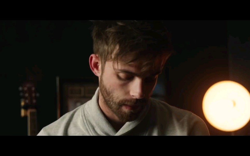 Conor Matthews - Snowed In (Official Music Video)(1080P_HD)_哔哩哔哩_bilibili