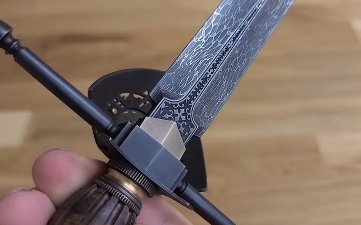 羽毛纹大马士革精灵刀｜Harpia Knife Making Elven Knife Feather Damascus【作者：Harpia ...