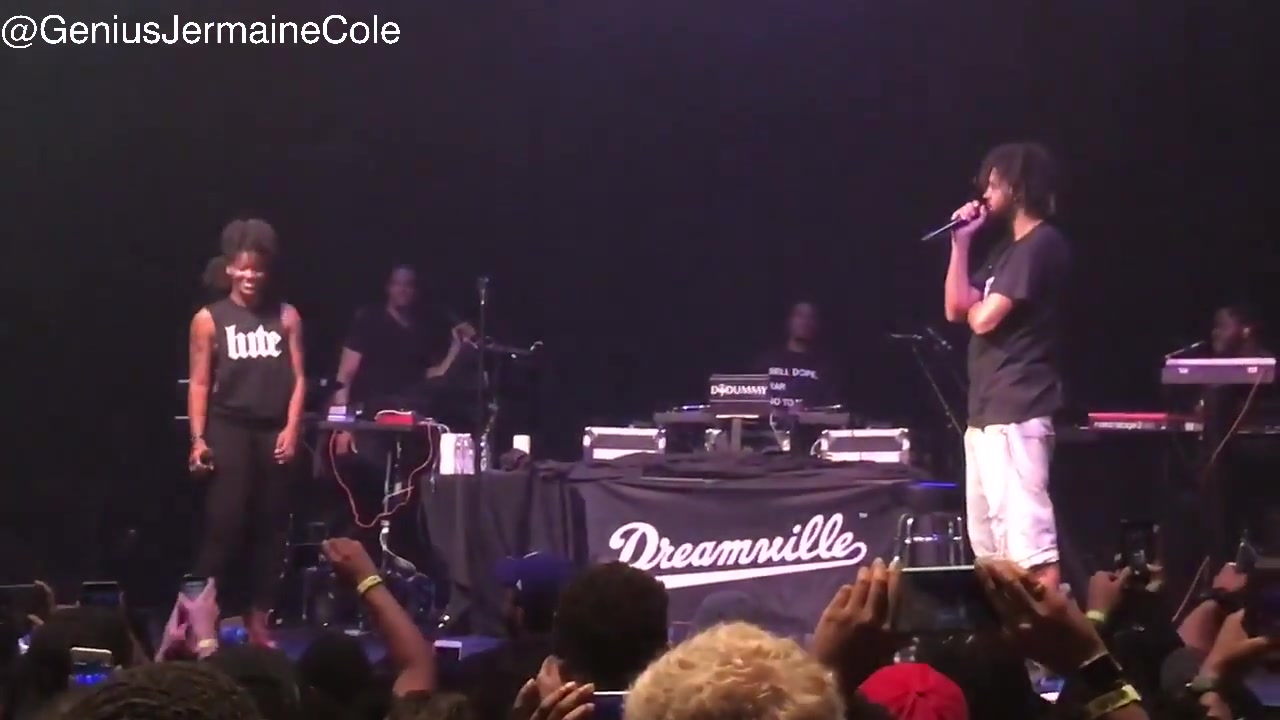 中字/J Cole - Change(Live With Ari Lennox)_哔哩哔哩_bilibili