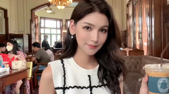 Ts李智贤/舒蕾 ｜ 泰国进口来的 哈哈哈 - 视频下载 Video Downloader