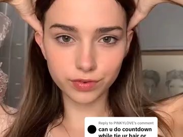 看着妈妈的眼睛倒计时 快来交作业-最喜欢Sophie了-最喜欢Sophie了-哔哩哔哩视频