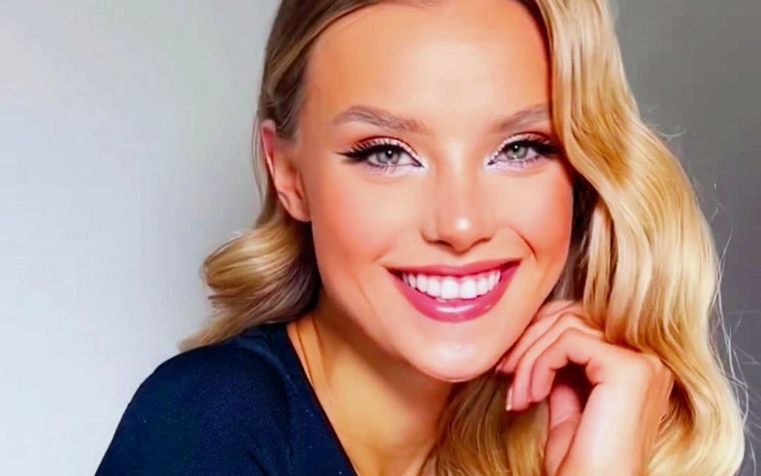 Yeli Kovalenko的变装秀