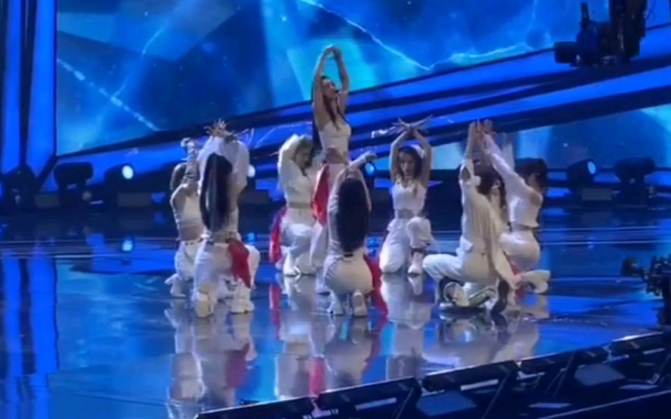 【a little bit现场直拍完整版】全员实力在线_哔哩哔哩_bilibili