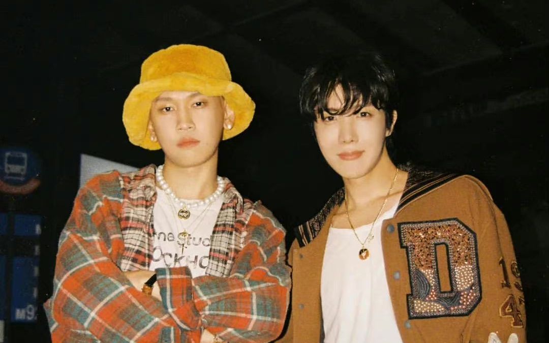 【Dove 4k】SEVENTEEN - Pretty U （漂亮）第七期克拉岛舞台4k修复 230310-爱咋滴爱咋滴-神曲-哔哩哔哩视频