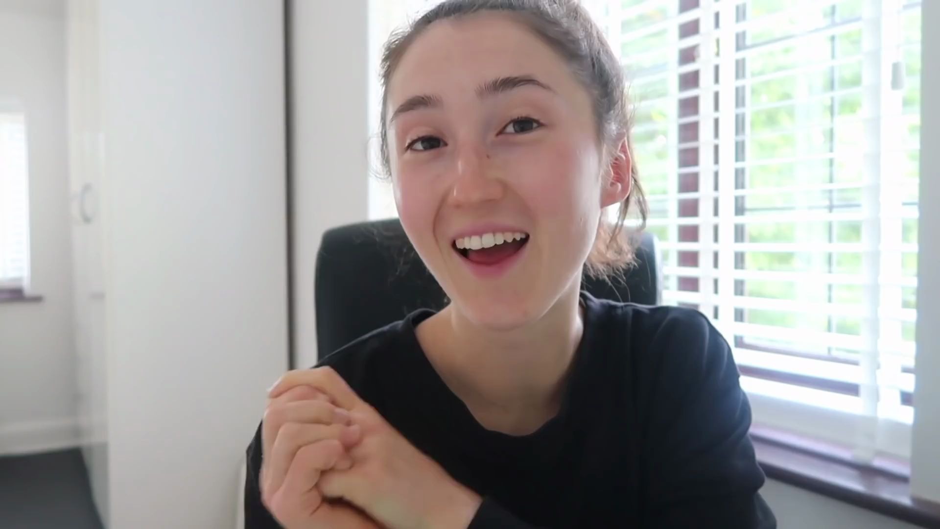 STUDY WITH ME | Holly Gabrielle｜起床后跟我一起无间歇学习一小时吧_哔哩哔哩_bilibili