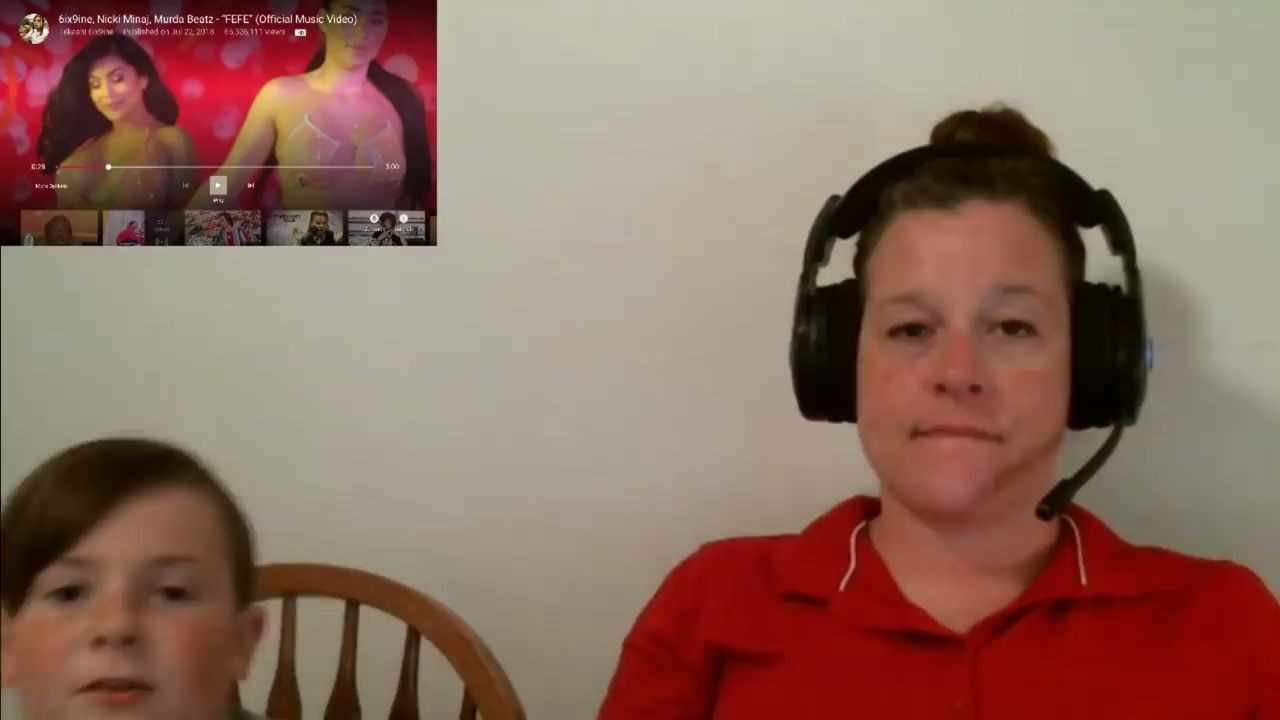 Mom Reacts to 6ix9ine song 'FEFE'! Is this her favorite song yet_哔哩哔哩 ...