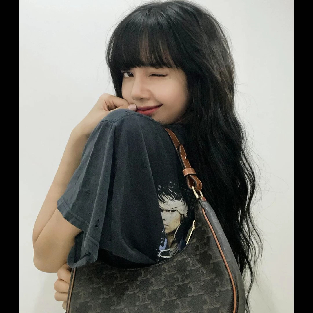 【Lisa】怎么这么好看啊!200527ins更新_哔哩哔哩_bilibili