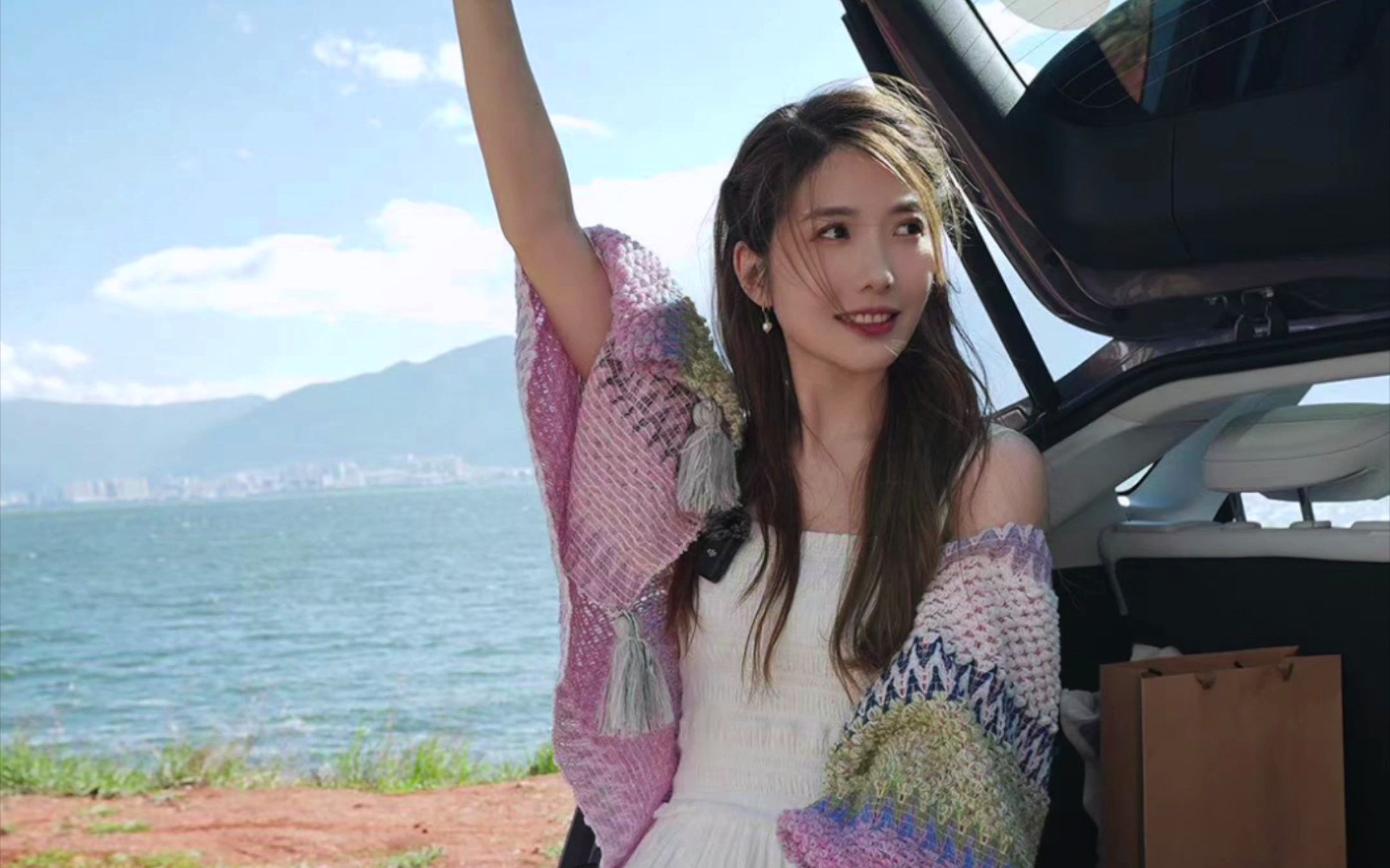 纯电轿跑SUV 别克E4 - 哔哩哔哩