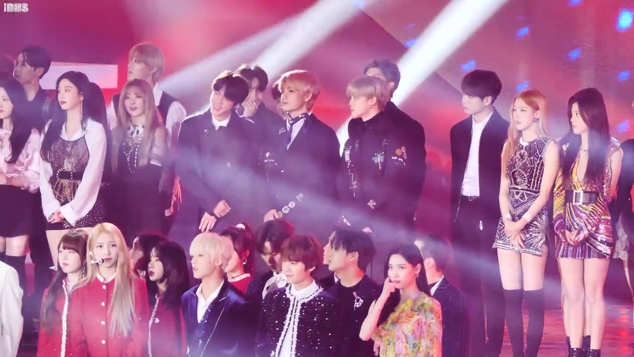 【vsoo】开场完整版 其中的眼神戏需细细品味_哔哩哔哩_bilibili