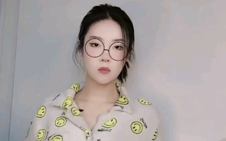 norajoy_official｜起床啦 喵～ 给大家撒个娇 - 视频下载 Video Downloader