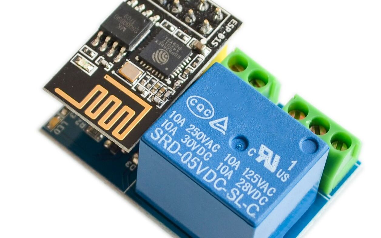 Esp 01s继电器插座怎么使用？ 哔哩哔哩 