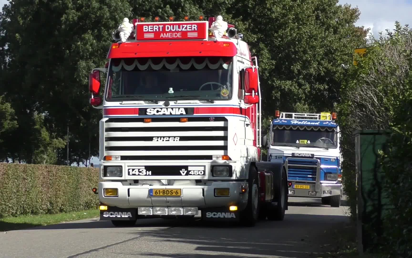 【Mister power】【欧洲卡车】斯堪尼亚143之旅，15辆斯堪尼亚V8排气声音合集 - 视频下载 Video Downloader