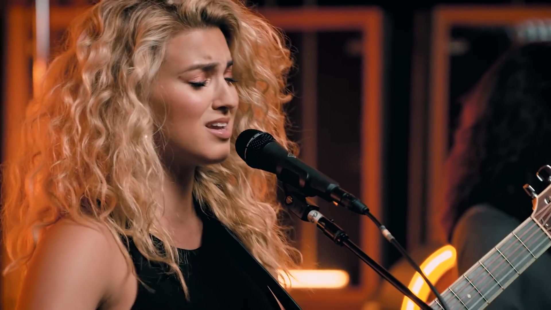 【神仙现场】Tori Kelly - Inspired by True Events (Live from Capitol Studios ...