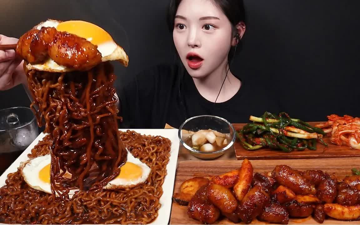 【Boki 中字】一口辣酱烤大肠，一口葱泡菜，这个夜宵也太绝了！-BOKI小姐姐-BOKI小姐姐-哔哩哔哩视频