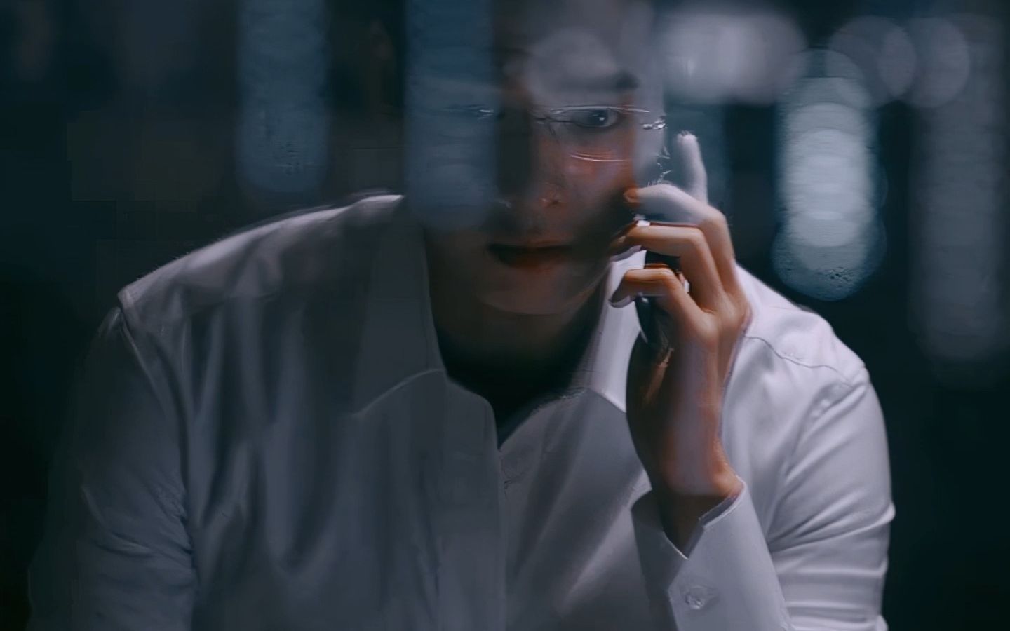 他真的看起来要碎了--BUHUI---BUHUI--哔哩哔哩视频