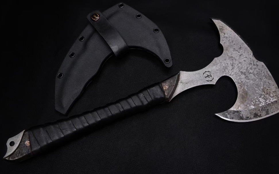 RMJ 合作款 Knight Hawk 和 KALIHAWK 战斧 格斗斧