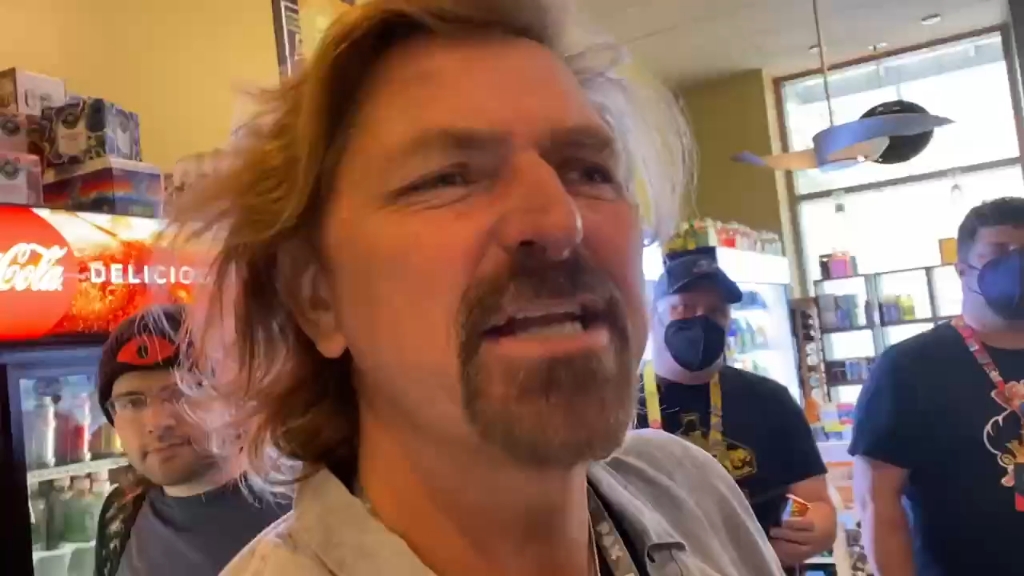 [TF2]四位配音演员会面寻找三明治_军团要塞2