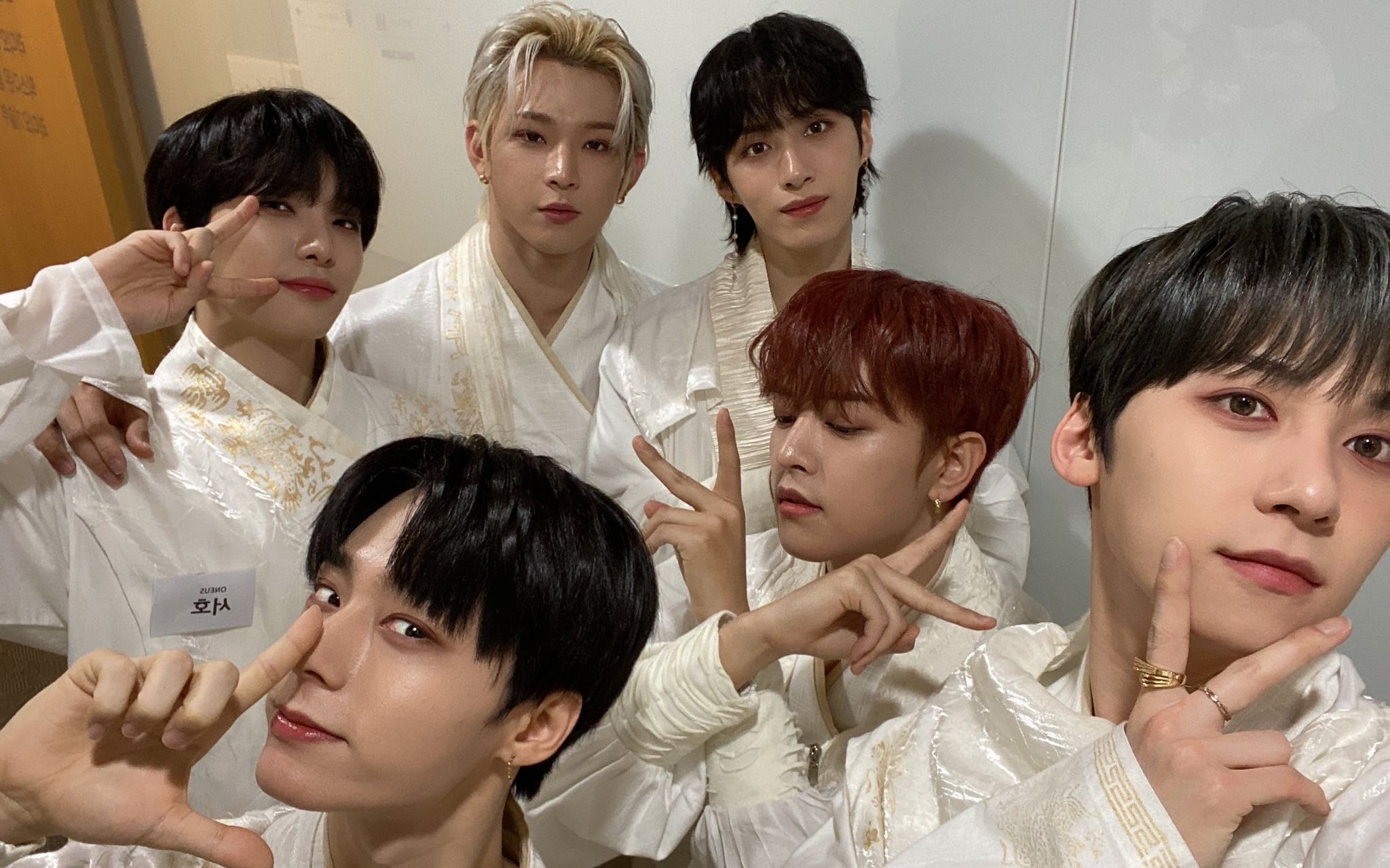 【ONEUS】[全烋星的Dream Radio] LUNA + Life is beautiful LIVE合集_哔哩哔哩_bilibili