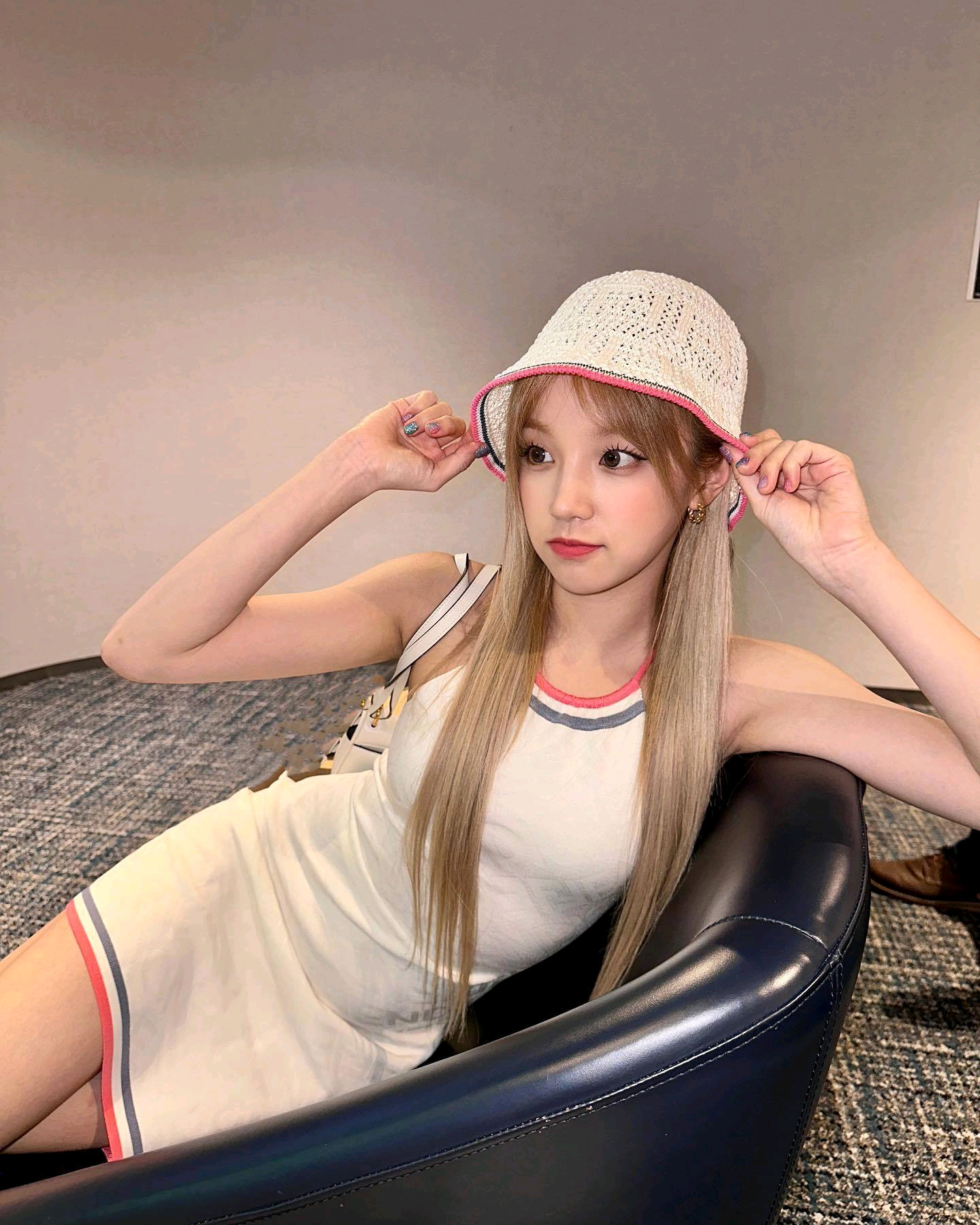 【宋雨琦】230714 雨琦更新ins - 哔哩哔哩