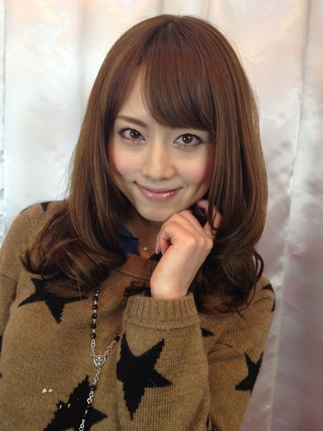 明星档案 第70期 吉泽明步（Yoshizawa Akiho）个人资料简介及作品写真图片！ - 哔哩哔哩