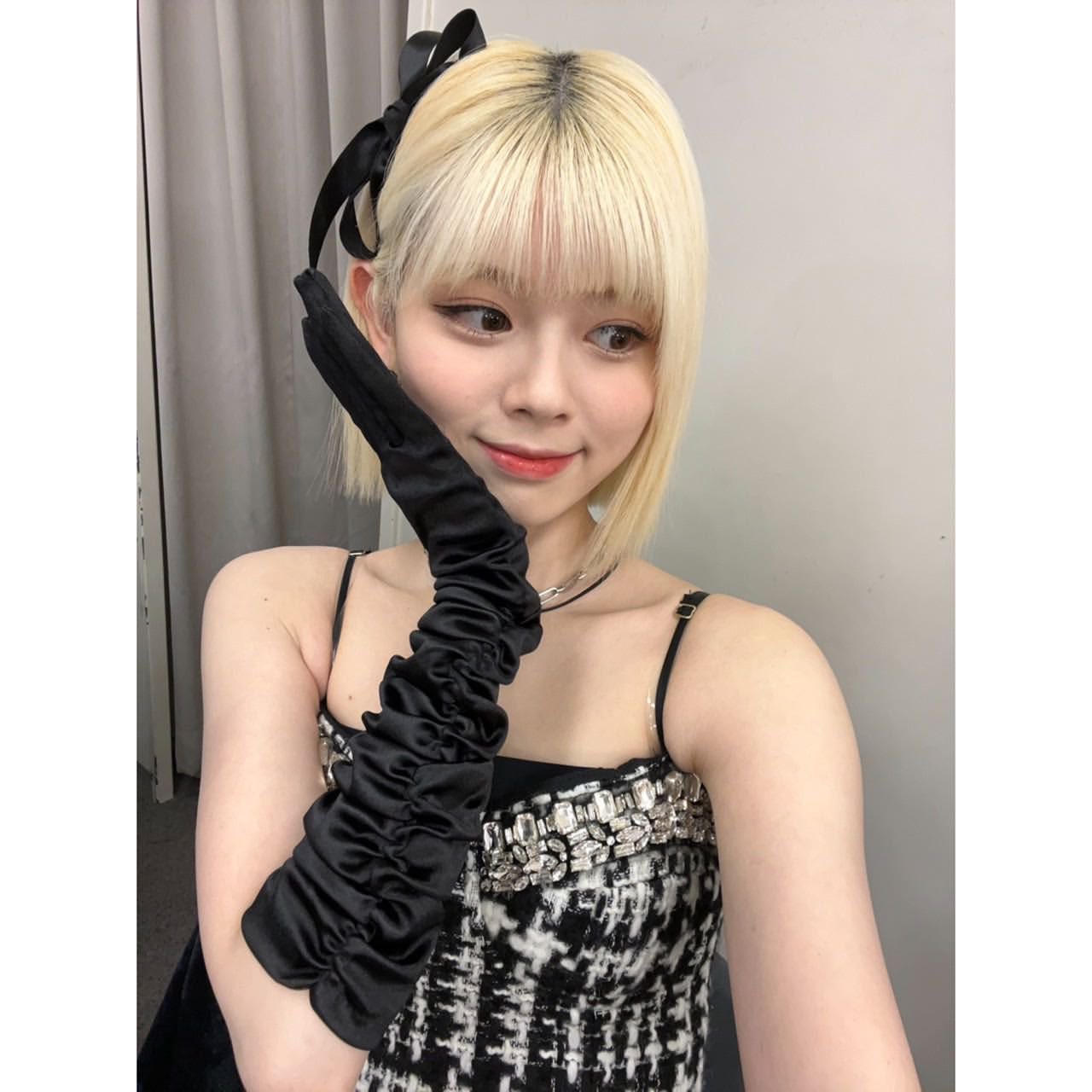 230111 | RIKU Instagram Update - 哔哩哔哩