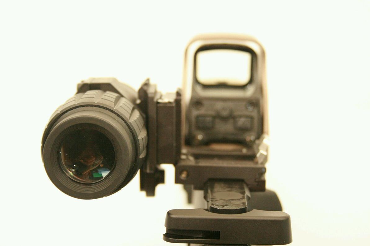 轻武器科普の特辑之EOTech全息瞄准镜及其原理 - 哔哩哔哩