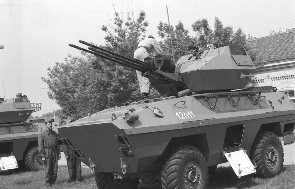 小身板有大能耐—南斯拉夫BOV装甲车族（1） - 哔哩哔哩