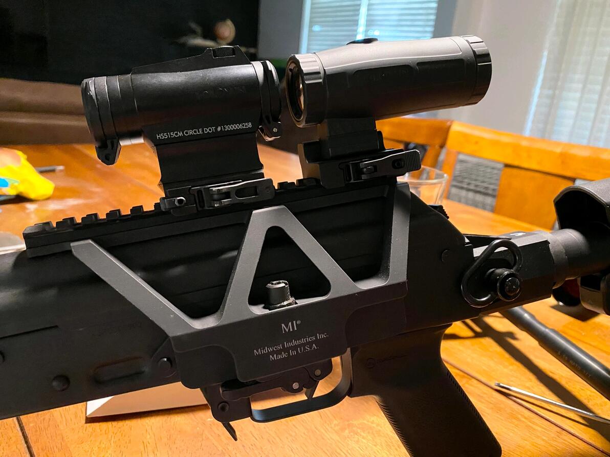 【AR or AK ?】AR/AK系枪械高清无水印美图合集 - 哔哩哔哩