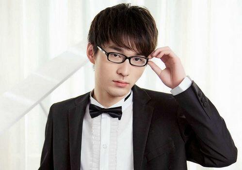 DOTA2：从传奇队长820到复读机566，为什么邹倚天一直受玩家喜爱 - 哔哩哔哩