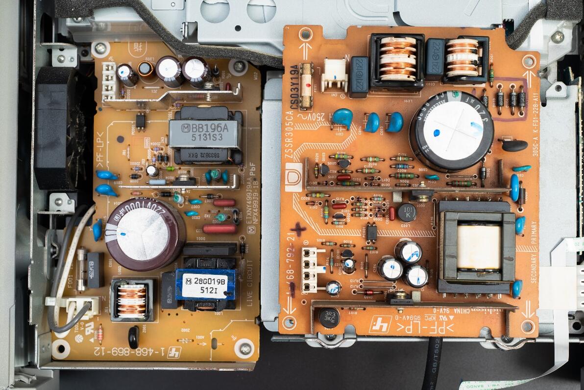 15年前100,000円的最强“PS”有多复杂？索尼PSX拆解修复 - 哔哩哔哩