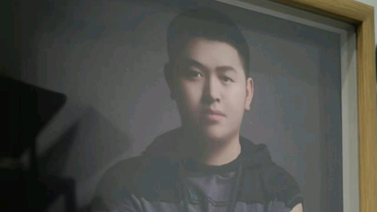 勇哥摊牌吧,你是不是在偷偷做健身教练? 哔哩哔哩