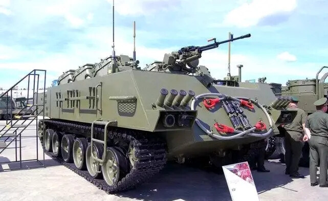 【坦克型号盘点系列】T-72/90底盘的其他衍生车辆（重置版） - 哔哩哔哩