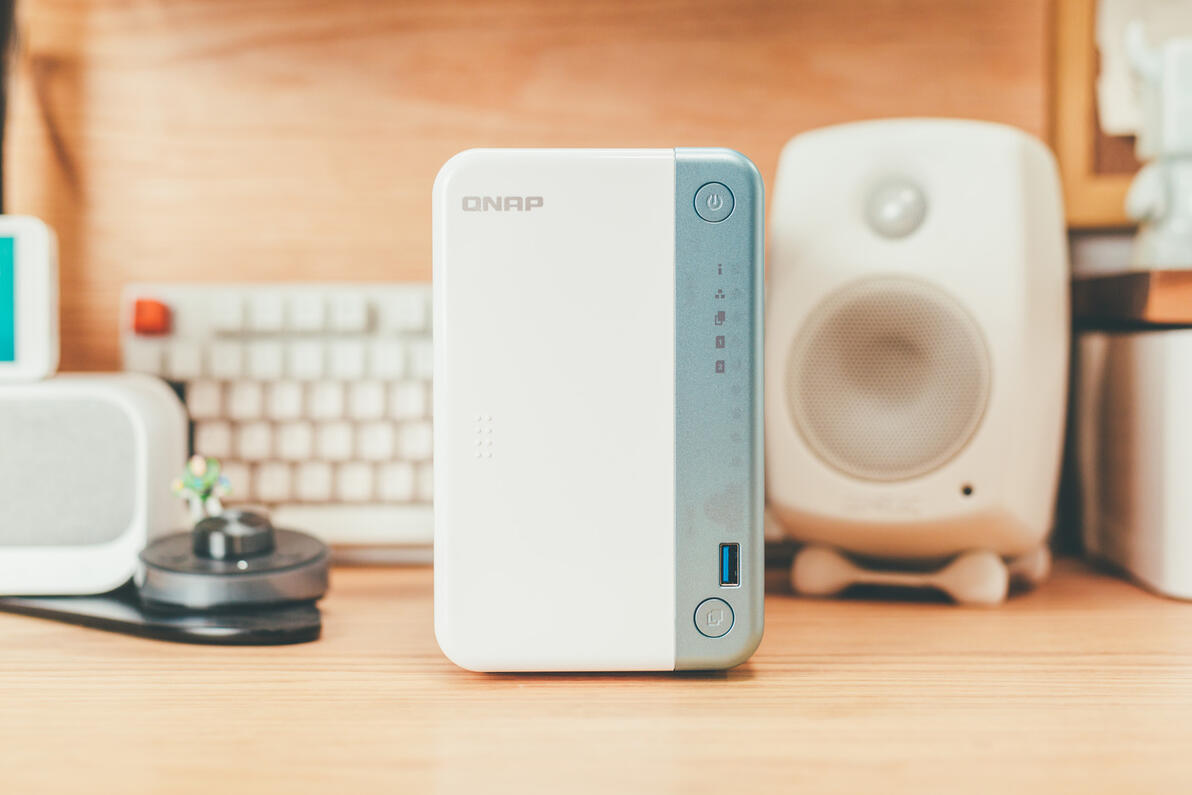 从零开始，搭建自己的NAS媒体服务器，附plex和emby对比 - 哔哩哔哩