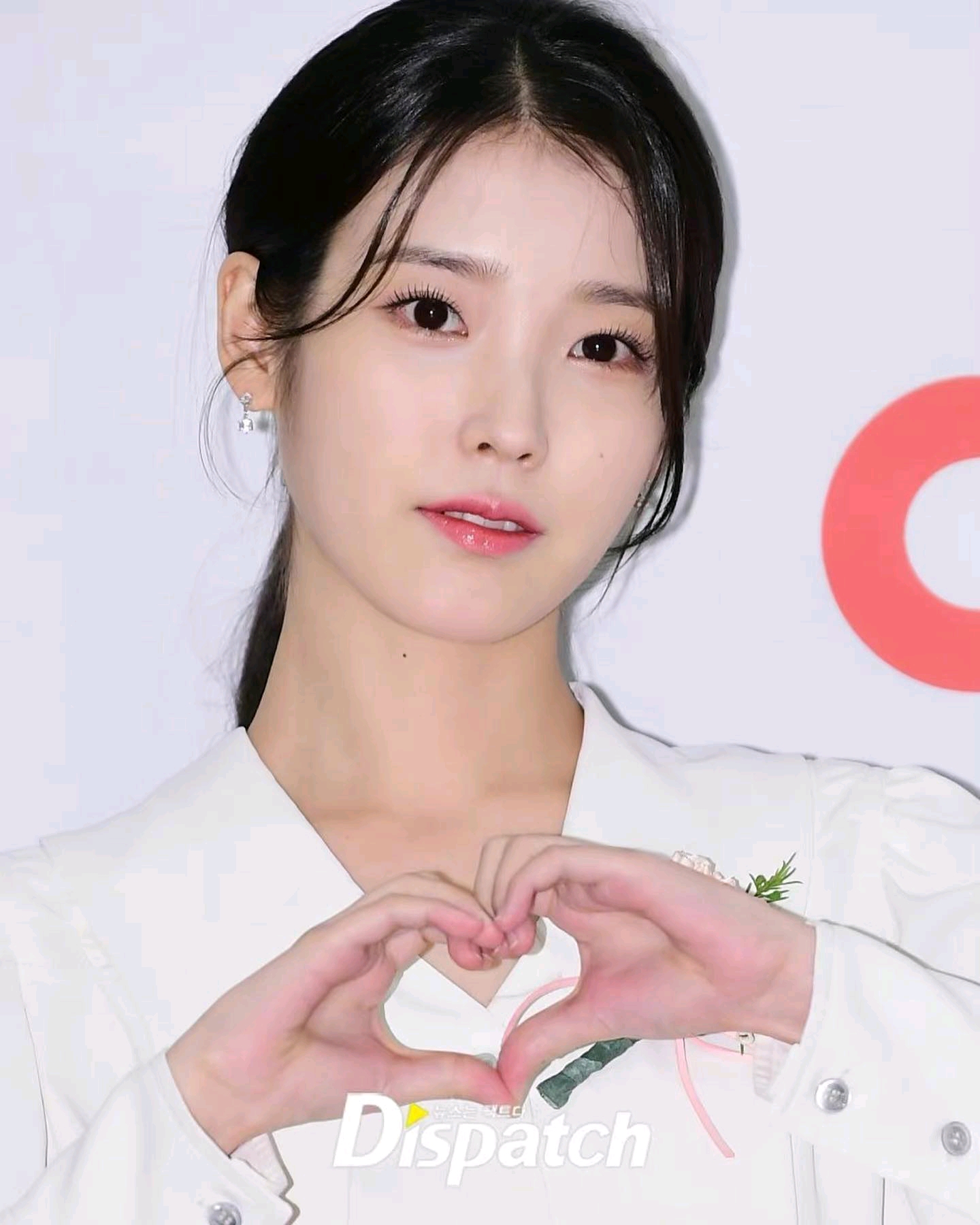 【iu】图片、头像、壁纸（103） - 哔哩哔哩