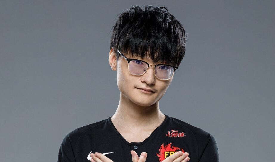 英雄联盟：盘点历届全球总决赛的冠军得主及LPL赛区的历程 - 哔哩哔哩