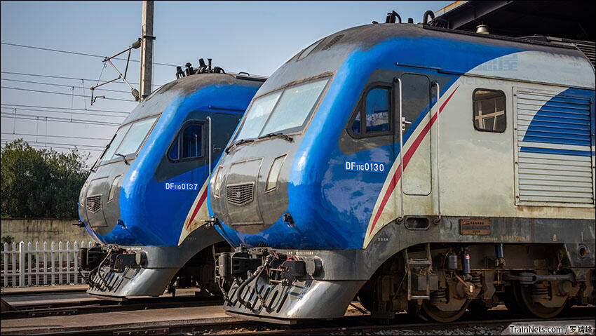 【科普】跨越疾驰-中国铁道部|戚墅堰机车车辆厂|东风11G型内燃机车 - 哔哩哔哩